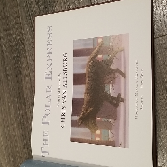 Other | The Polar Express Written Illustrated By Chris Van Allsburg ...